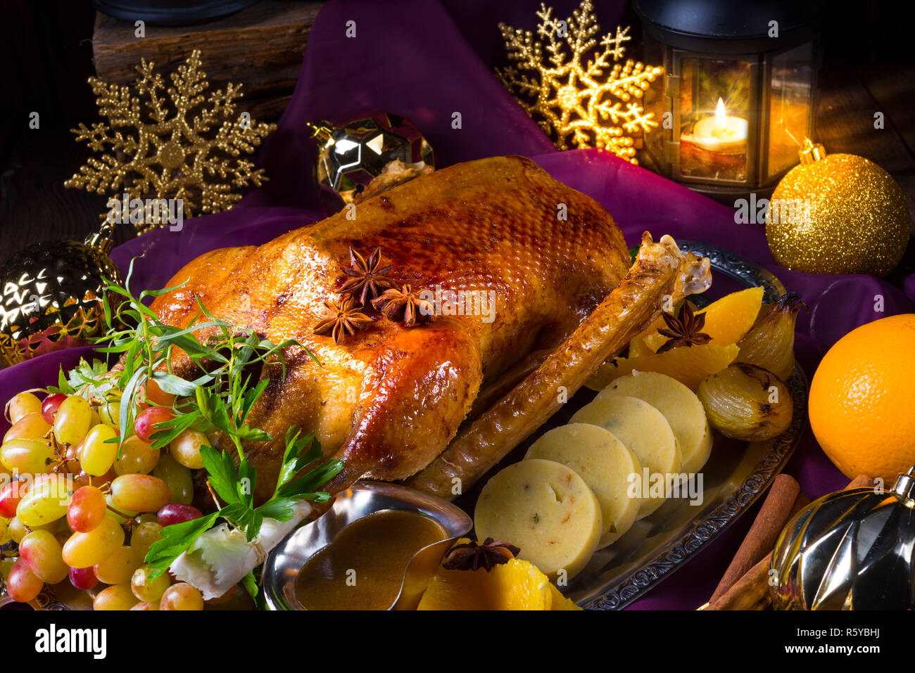 christmas goose dinner Stock Photo - Alamy