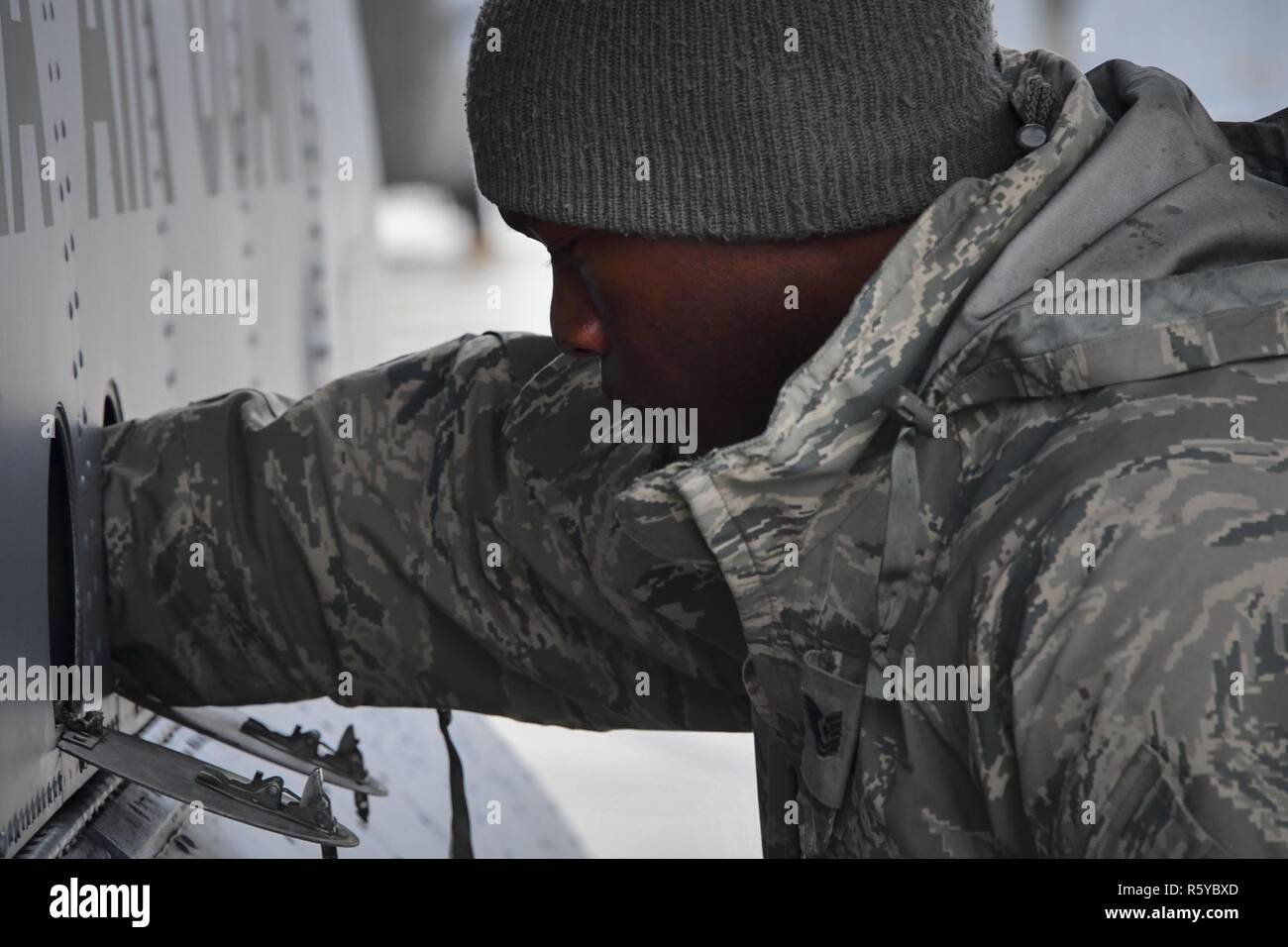 Us forest service guard station hi-res stock photography and images - Alamy