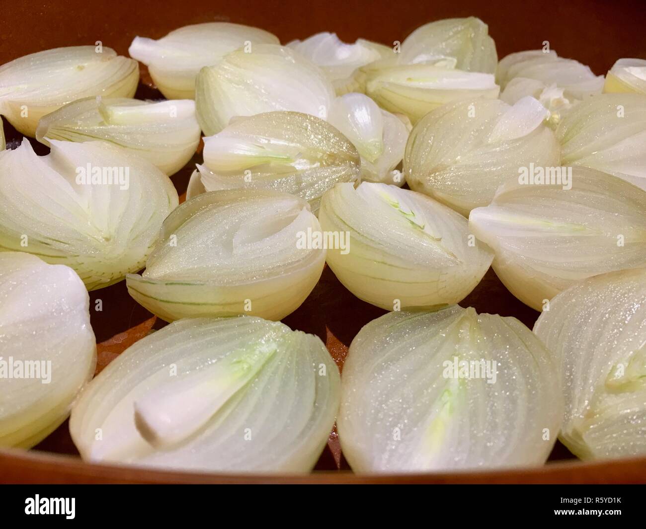 freshly stewed onions in a baking dish Stock Photo - Alamy