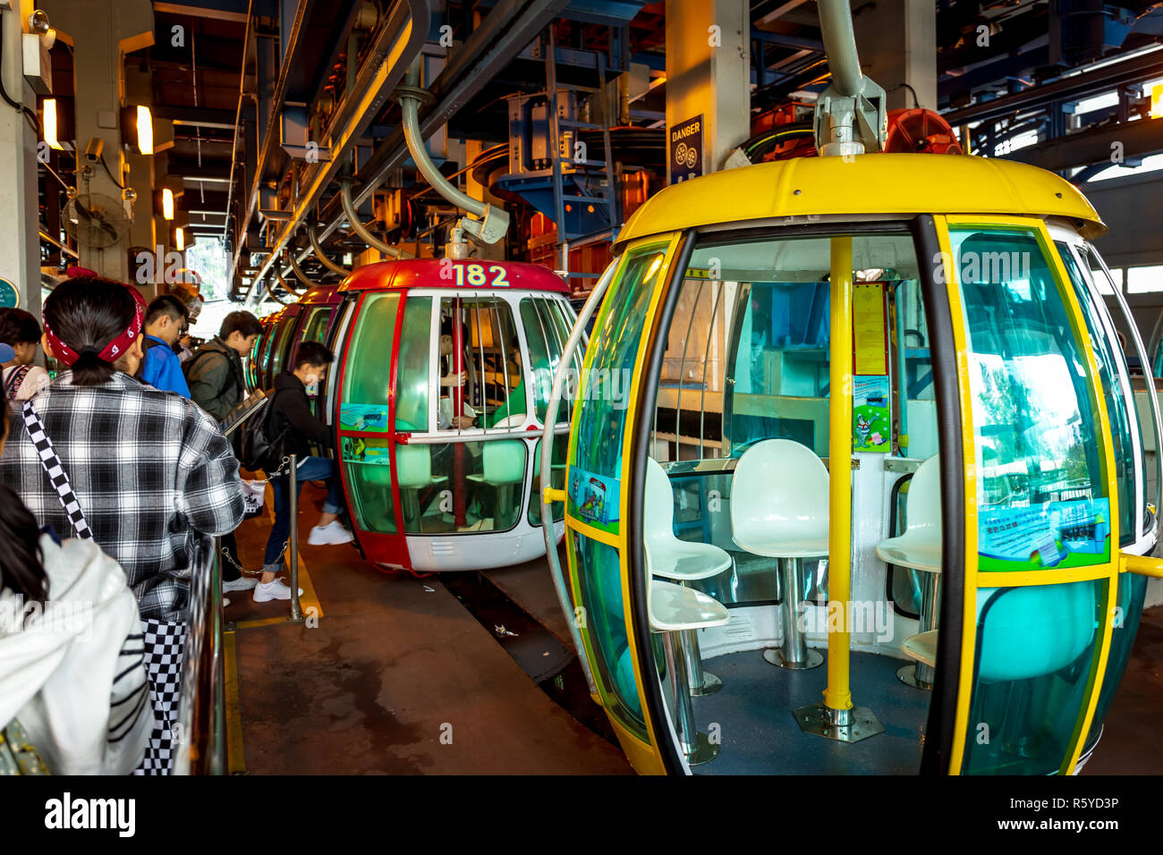 Hong Kong China, Nov 29, 2018: Cablecar in Ocean Park, Hongkong. Cable ...