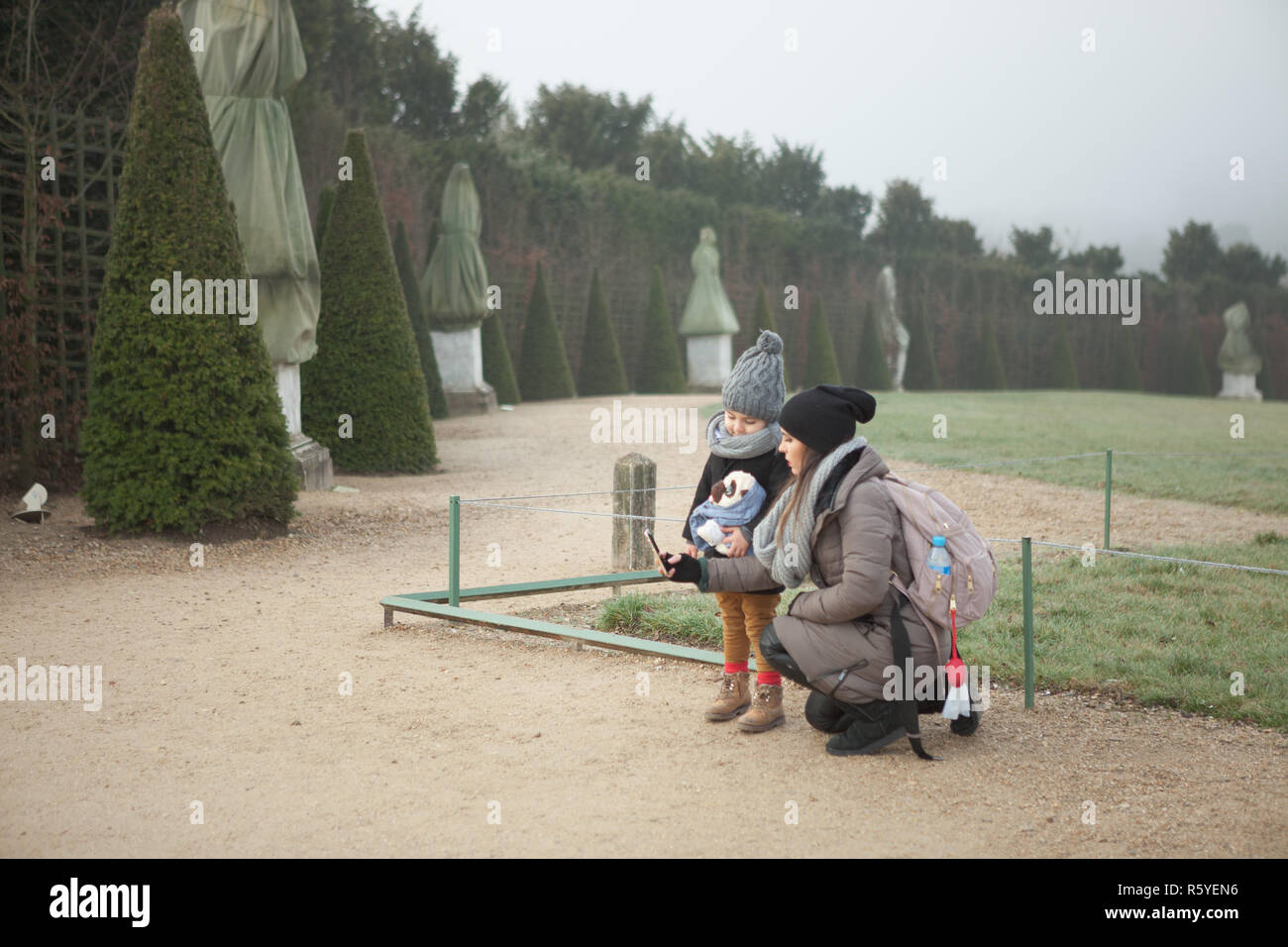 Take the shot hi-res stock photography and images - Alamy