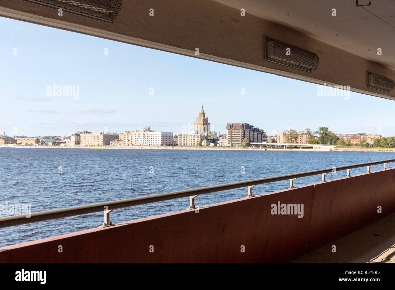 Highway bridge underpass path Stock Photo - Alamy
