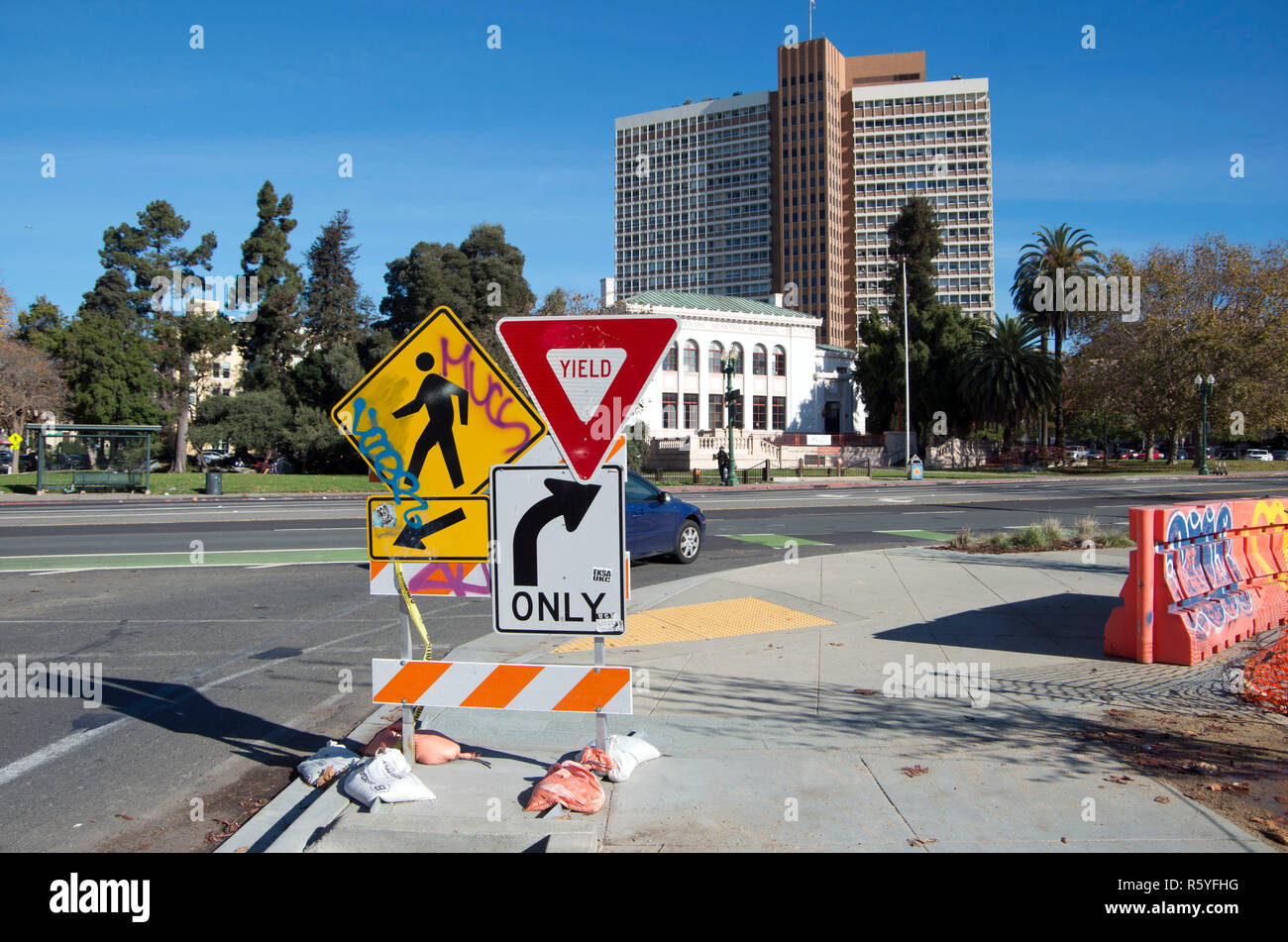 Construction Street Signs High Resolution Stock Photography and Images ...