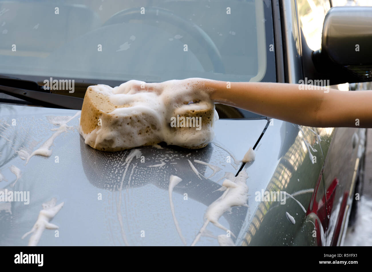 Washing the car Stock Photo - Alamy