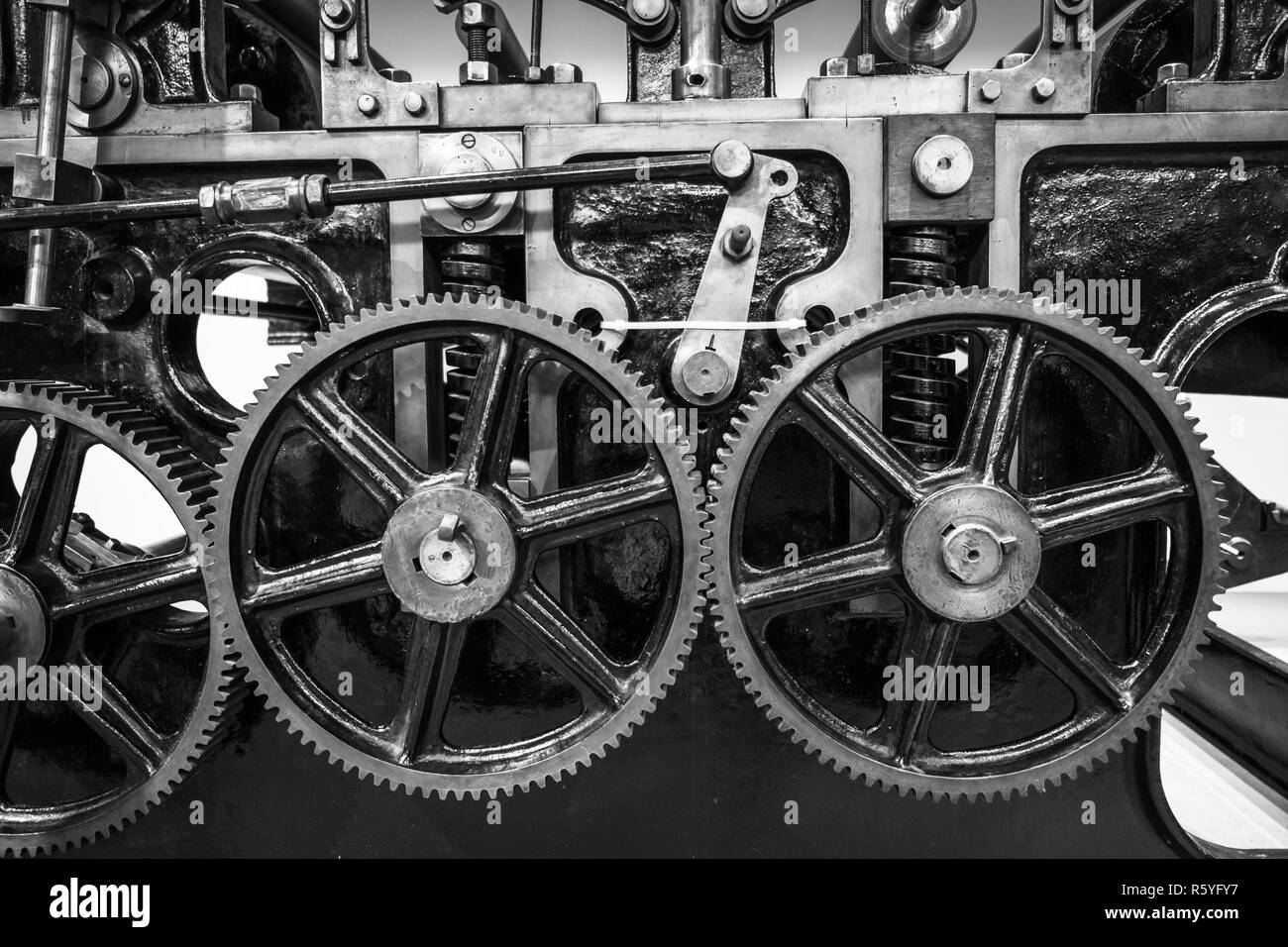 Old cogs and gears Black and White Stock Photos & Images - Alamy