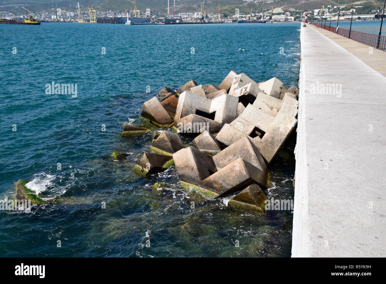 Grey rectangular shapes hi-res stock photography and images - Alamy