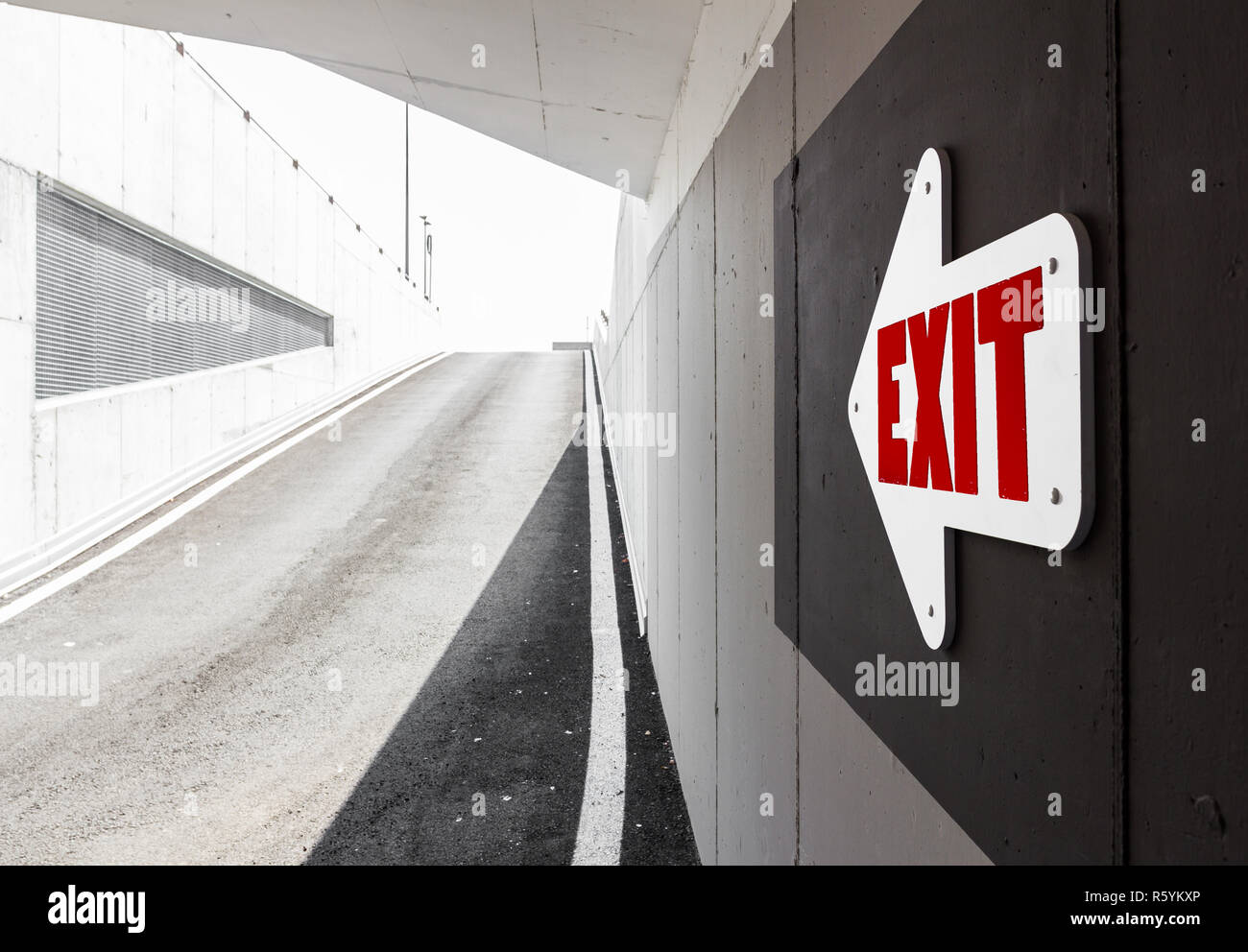 Arrow sign underground road arrow symbol hi-res stock photography and ...