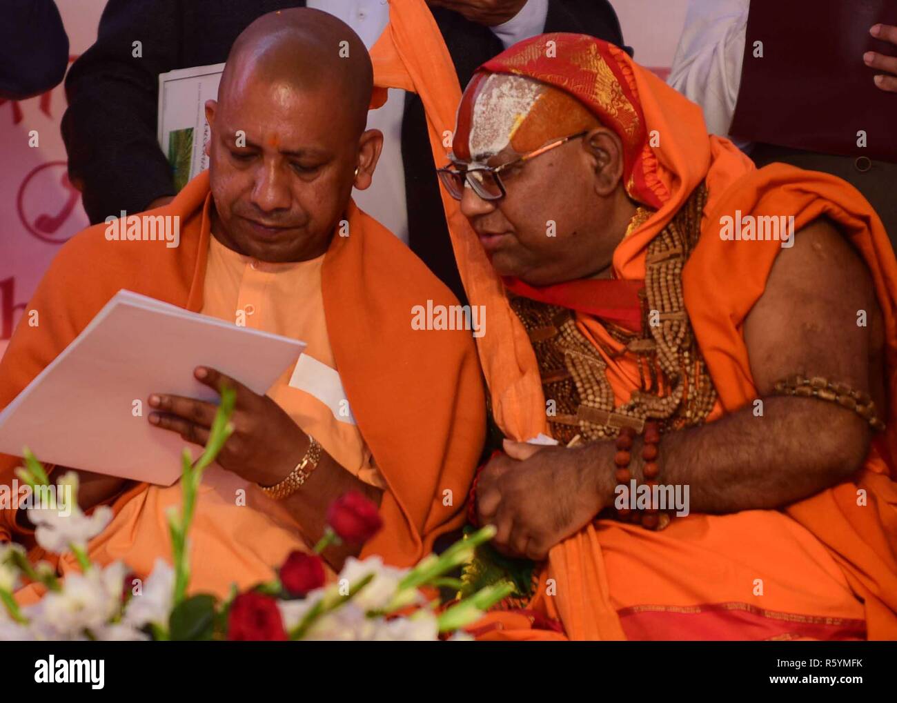 Nath yogi hi-res stock photography and images - Alamy