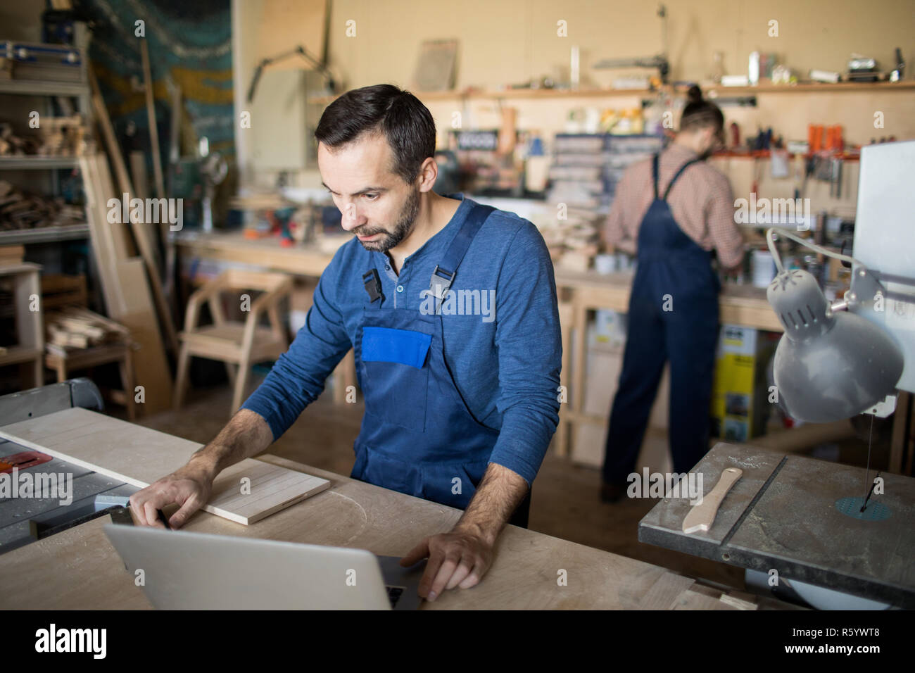 Modern joinery hi-res stock photography and images - Alamy