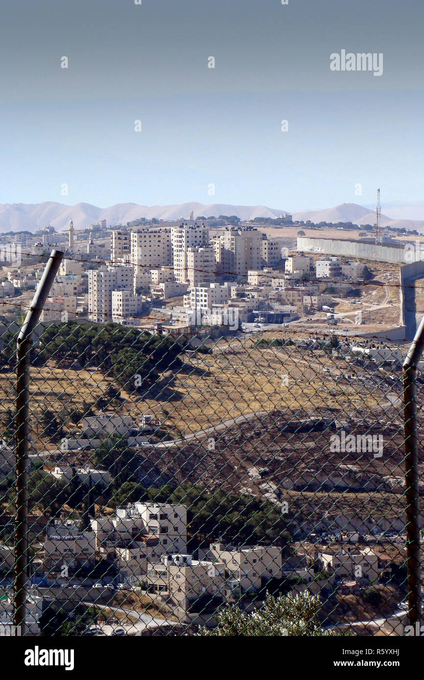 Security checkpoint jerusalem hi-res stock photography and images - Alamy