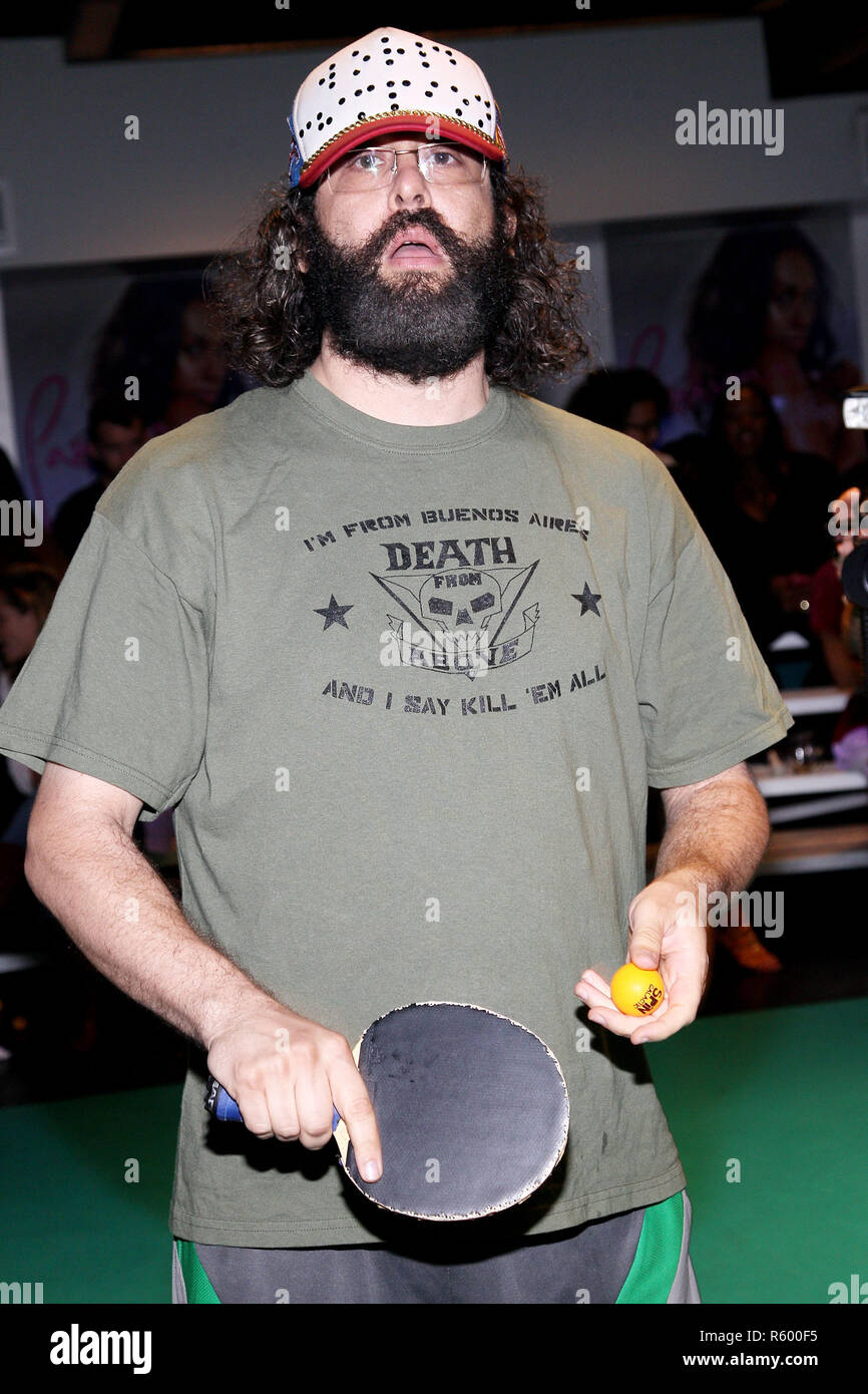 NEW YORK, NY - JUNE 27: Actor Judah Friedlander attends the 2012 VERSUS ...