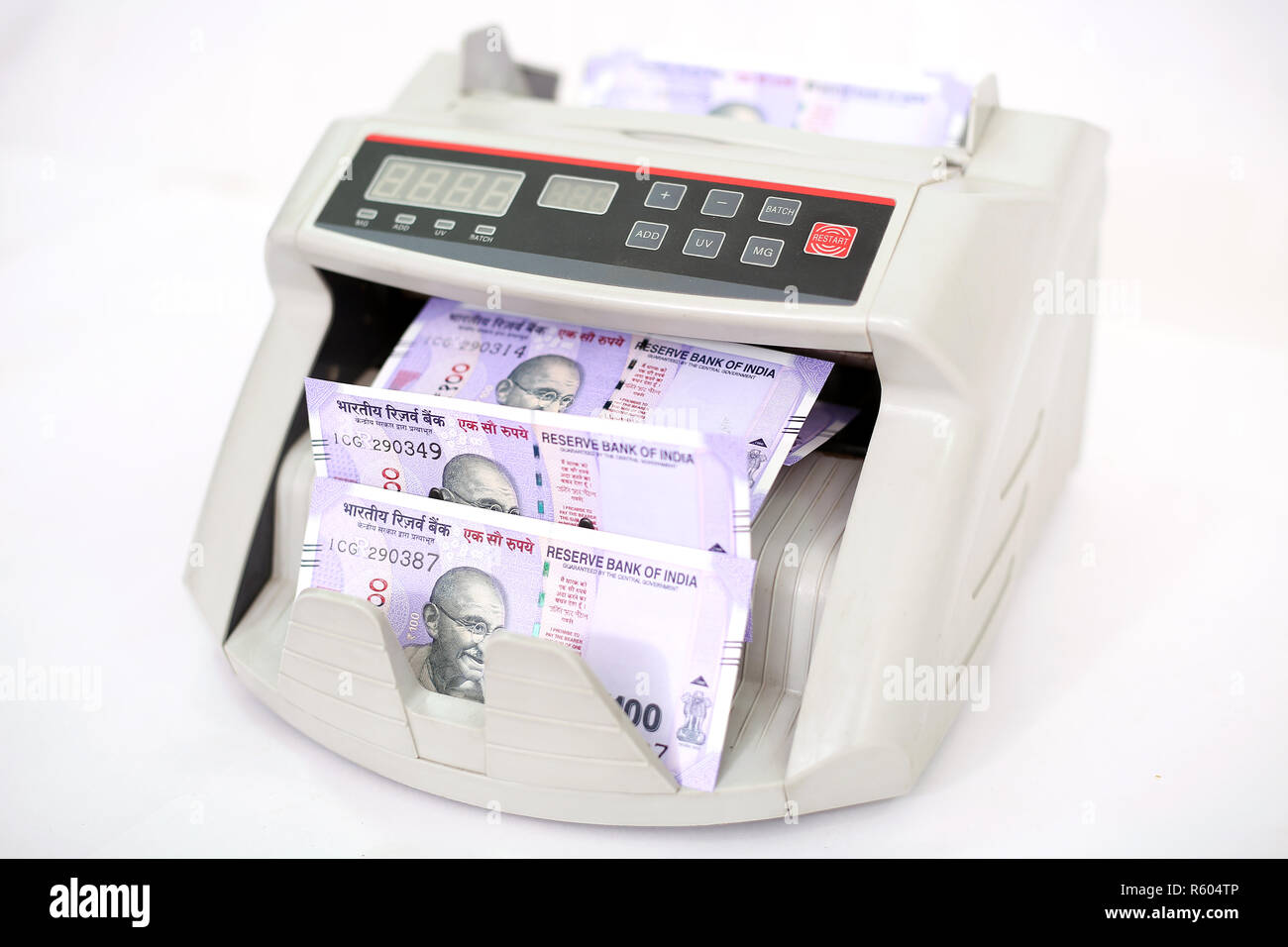 Indian banknote hi-res stock photography and images - Alamy