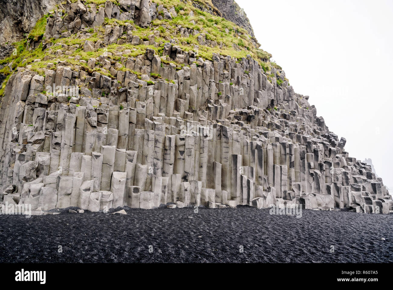 basalt stone columns and black sand beach, Reynisfjara, Iceland Stock ...