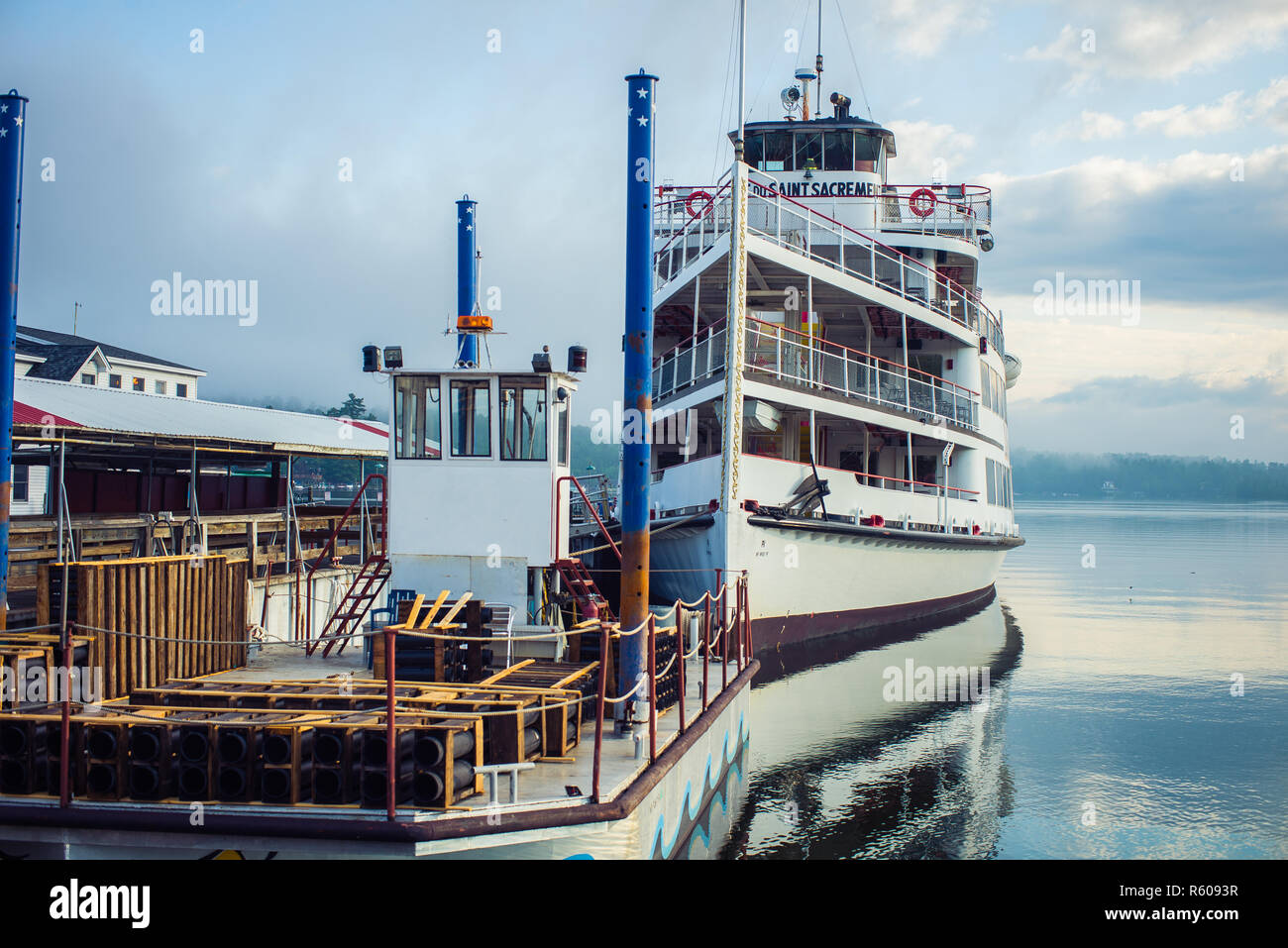 Reflection on george lake hi-res stock photography and images - Alamy