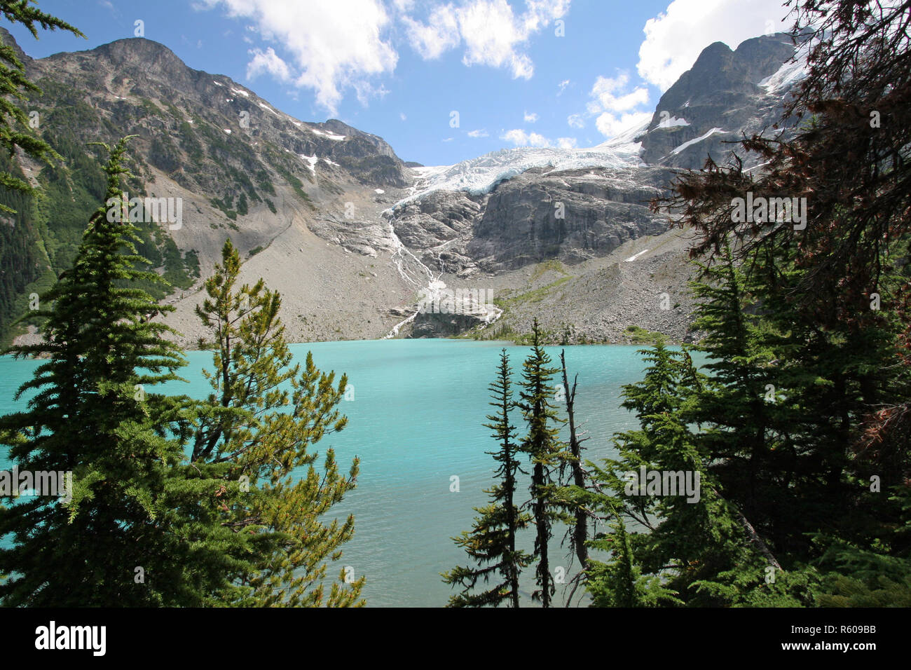 Upper Joffre Lake in Joffre Lakes Provincial Park, British Columbia ...
