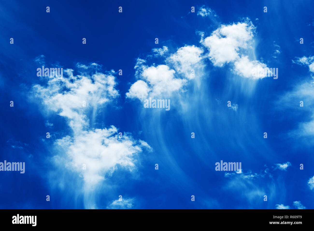 cirrocumulus small flock cloud over the atlantic Stock Photo - Alamy
