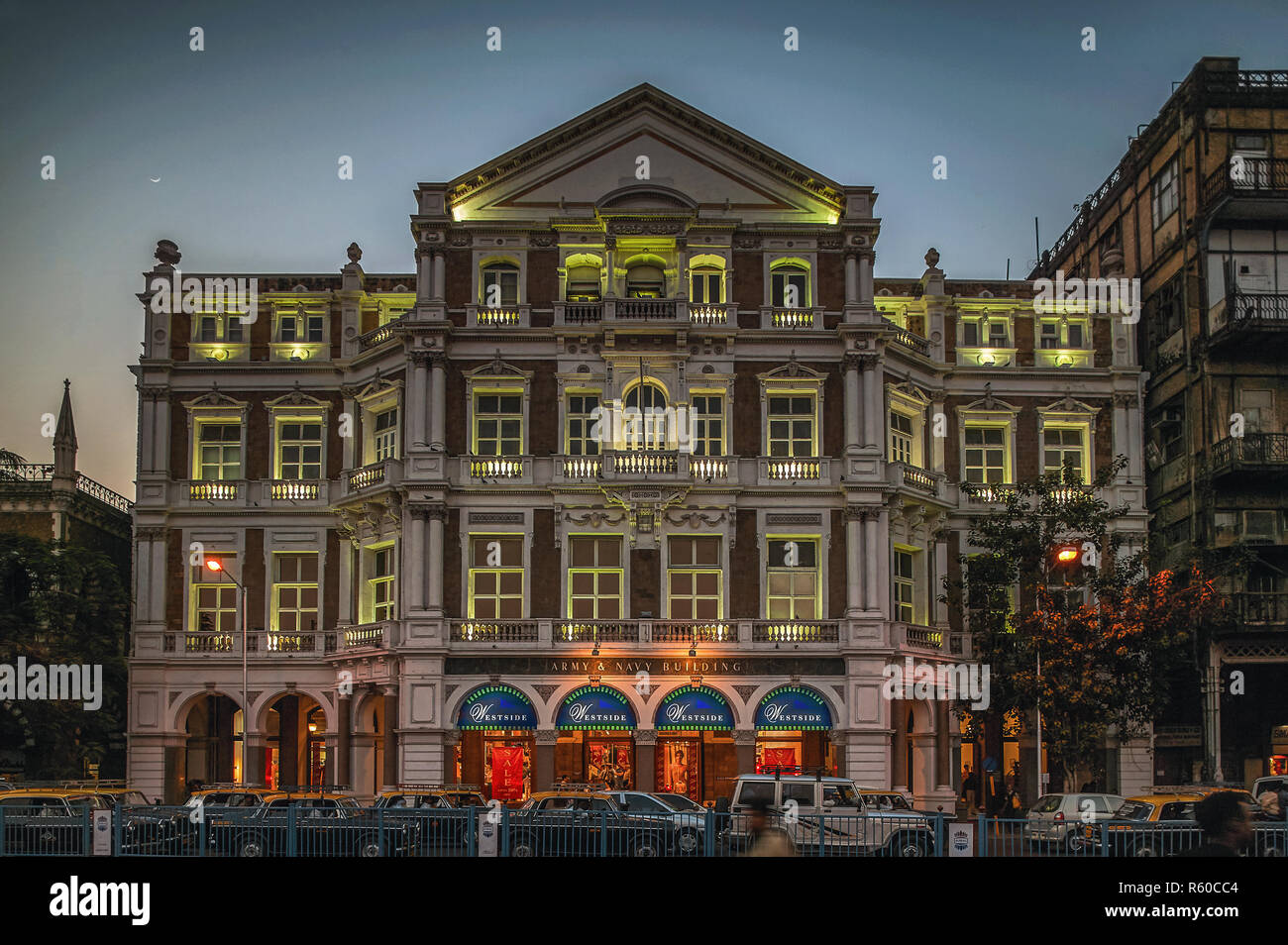 Navy building mumbai hi-res stock photography and images - Alamy