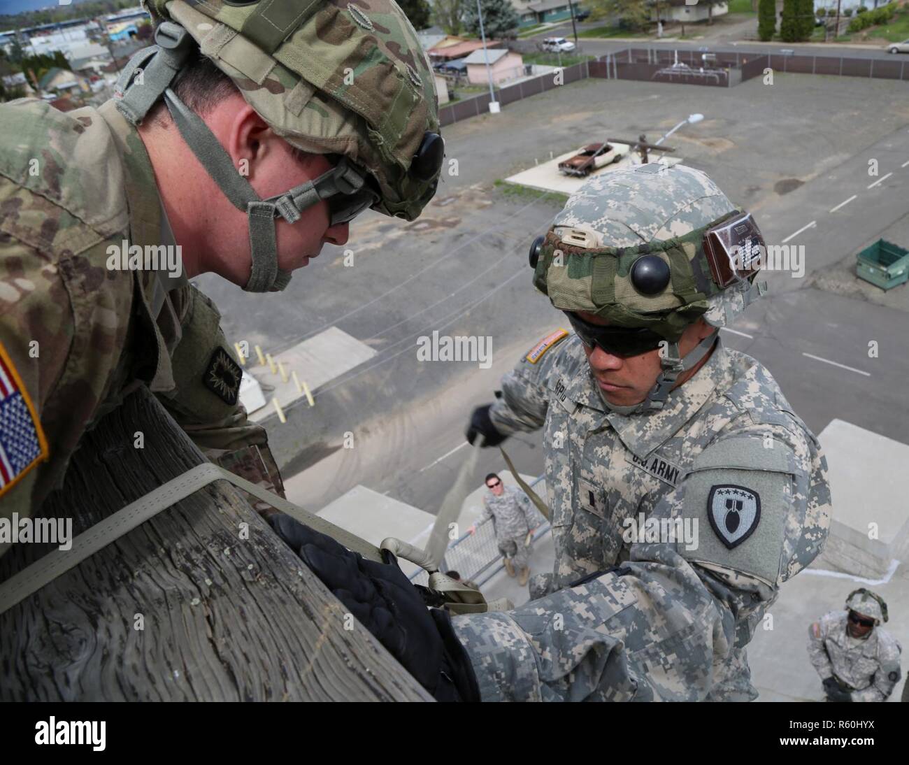 U.S. Army 1st Lt. Marlon Carpio, 759th Ordnance Company (EOD), 242nd ...