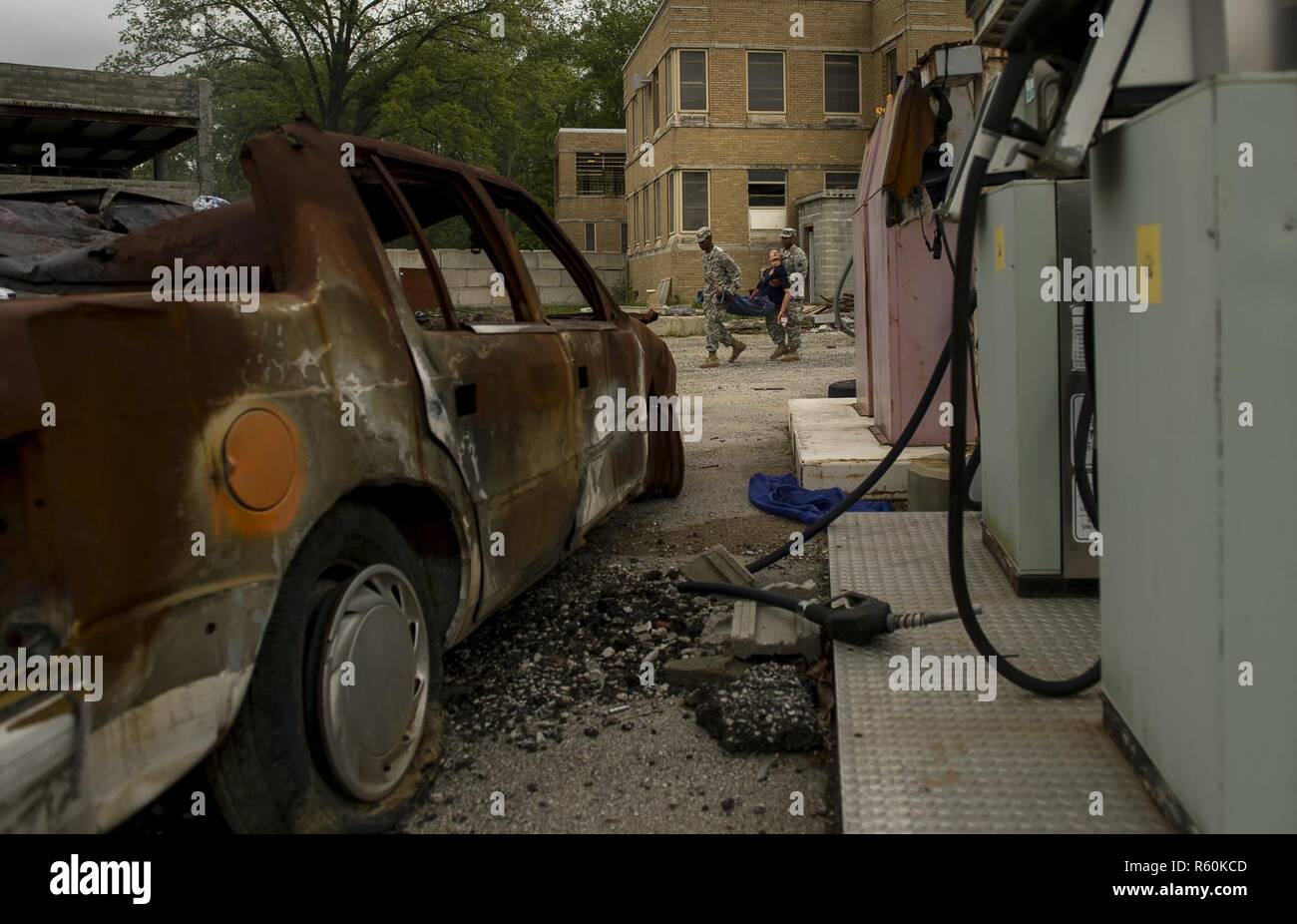 Sgt. 1st Class Mark Robinson and Sgt. Cedric Matthews, U.S. Army ...