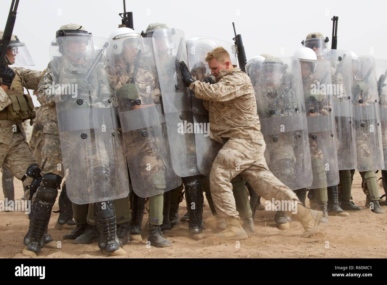 U.S. Marine with Alpha 3rd Marine Fleet Antiterrorism Security Team ...