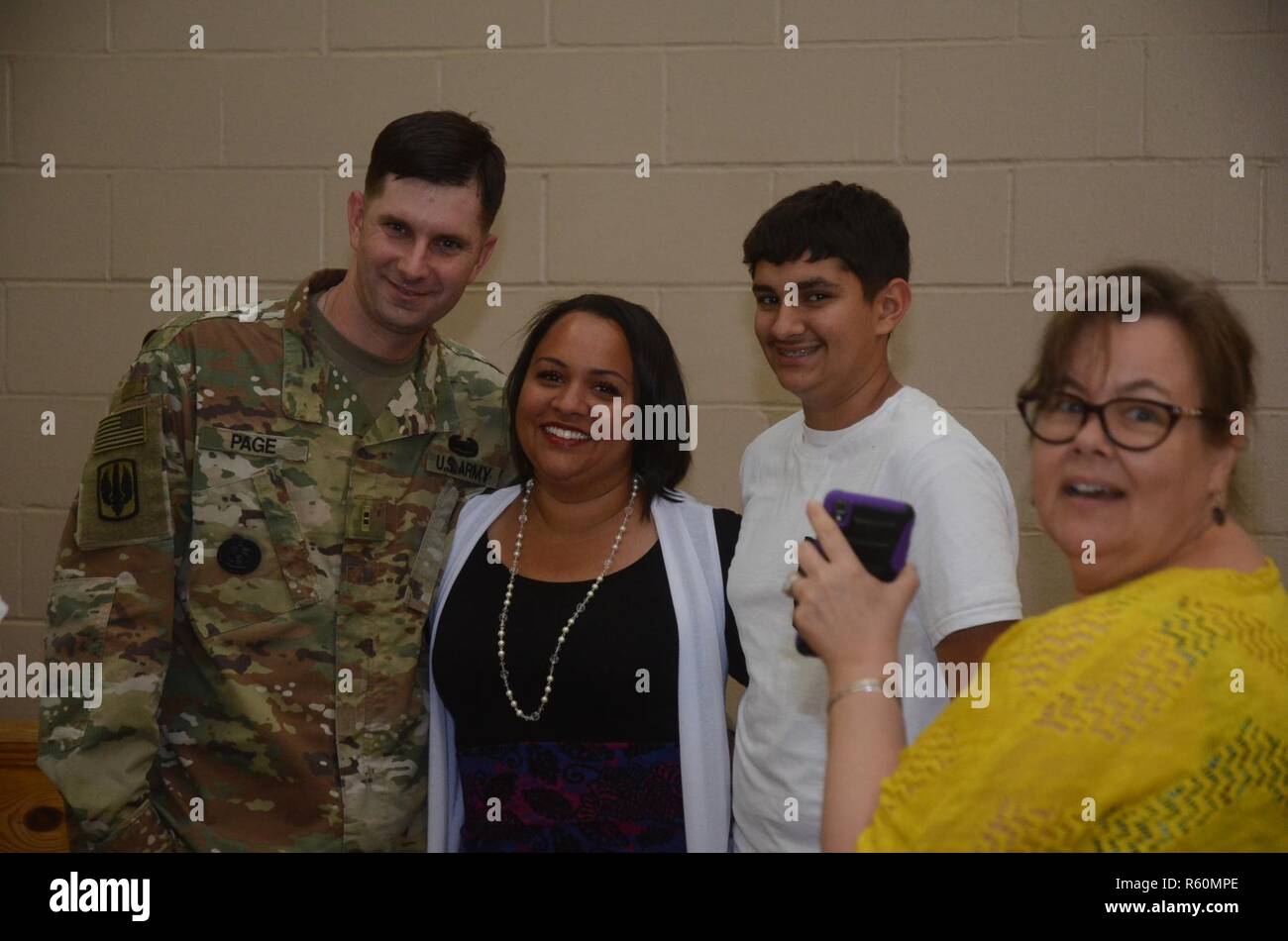 FORT BRAGG, N.C--Families reunite after the 3rd Battalion, 321st Field ...