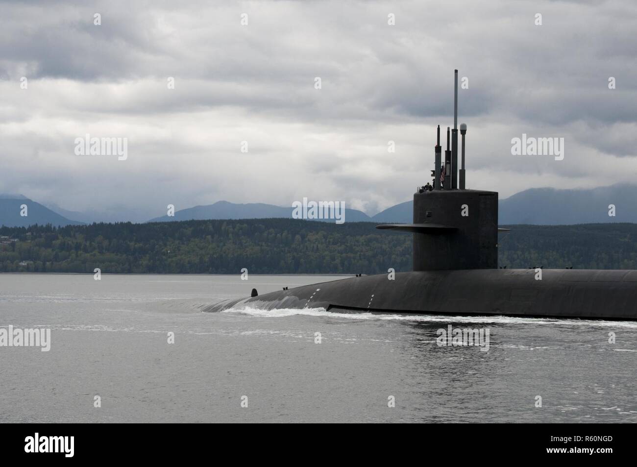 PUGET SOUND, Wash. (APRIL. 28, 2017) - The Gold Crew of the Ohio-class ...
