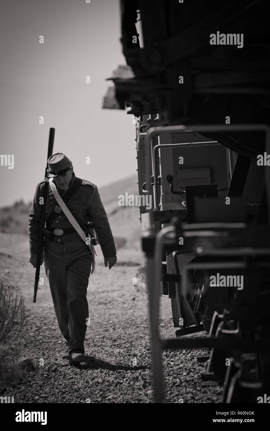 Lone soldier hi-res stock photography and images - Alamy