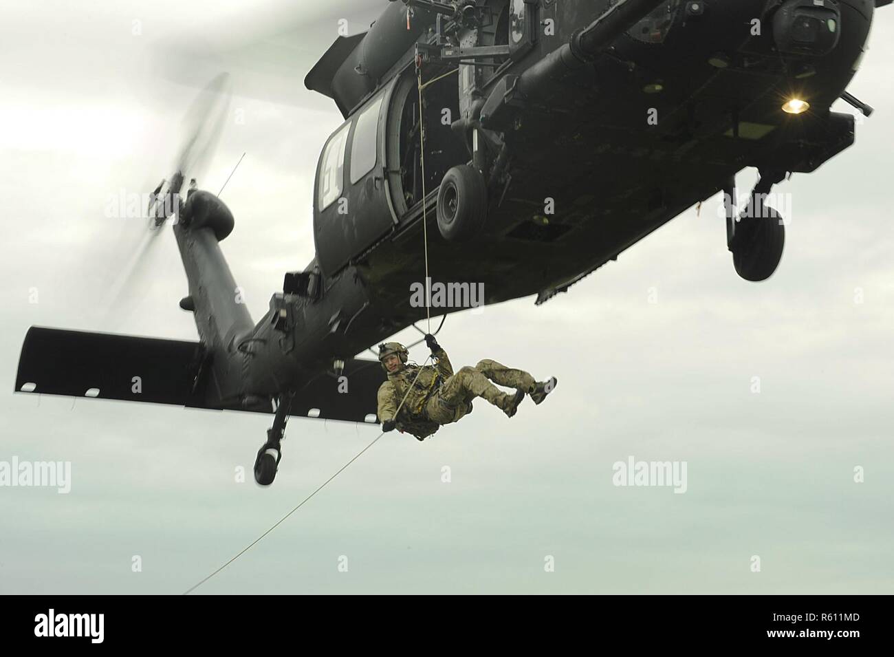 Us special forces mh 60 blackhawk hi-res stock photography and images ...