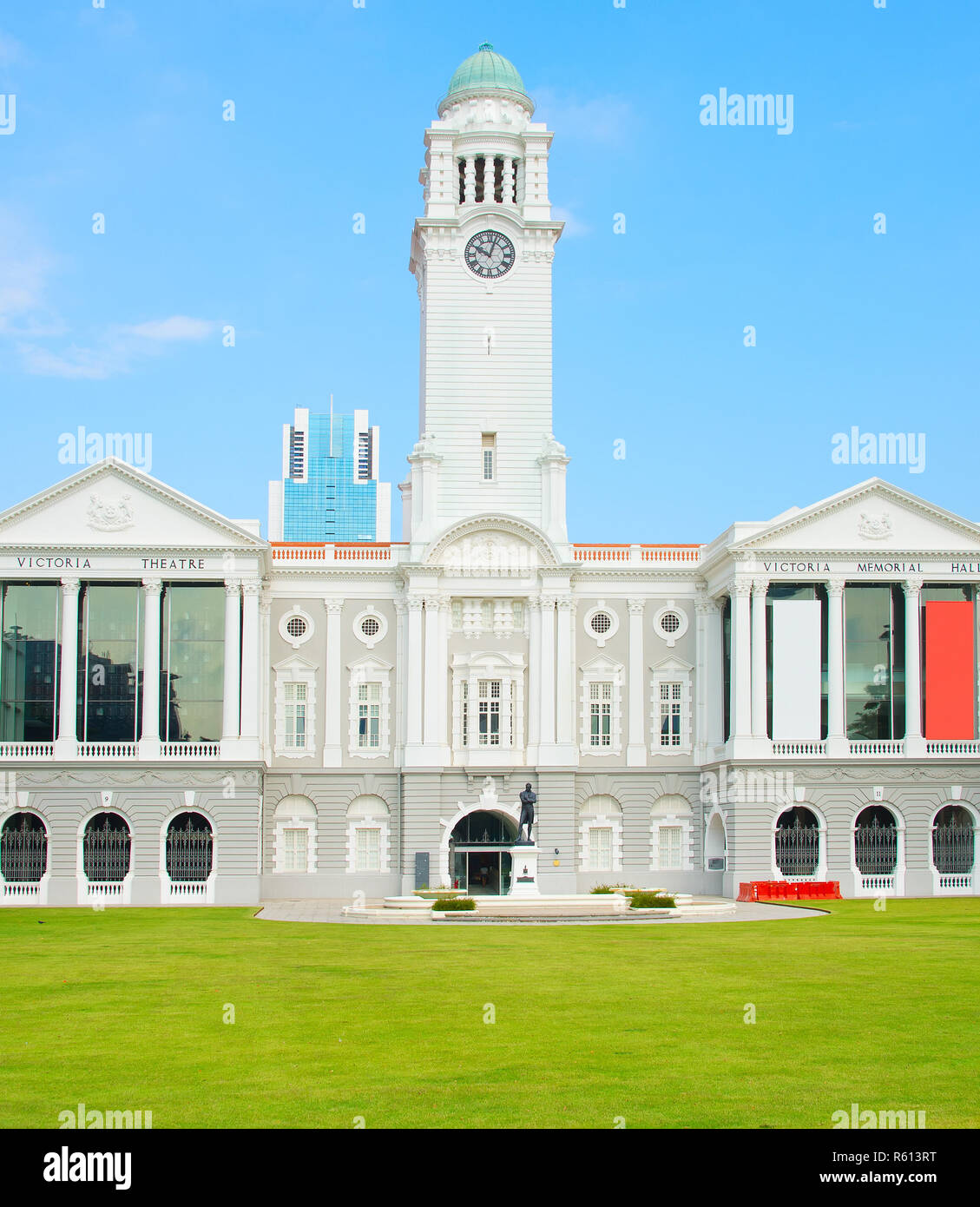 Famous Singapore Victoria Hall Stock Photo - Alamy