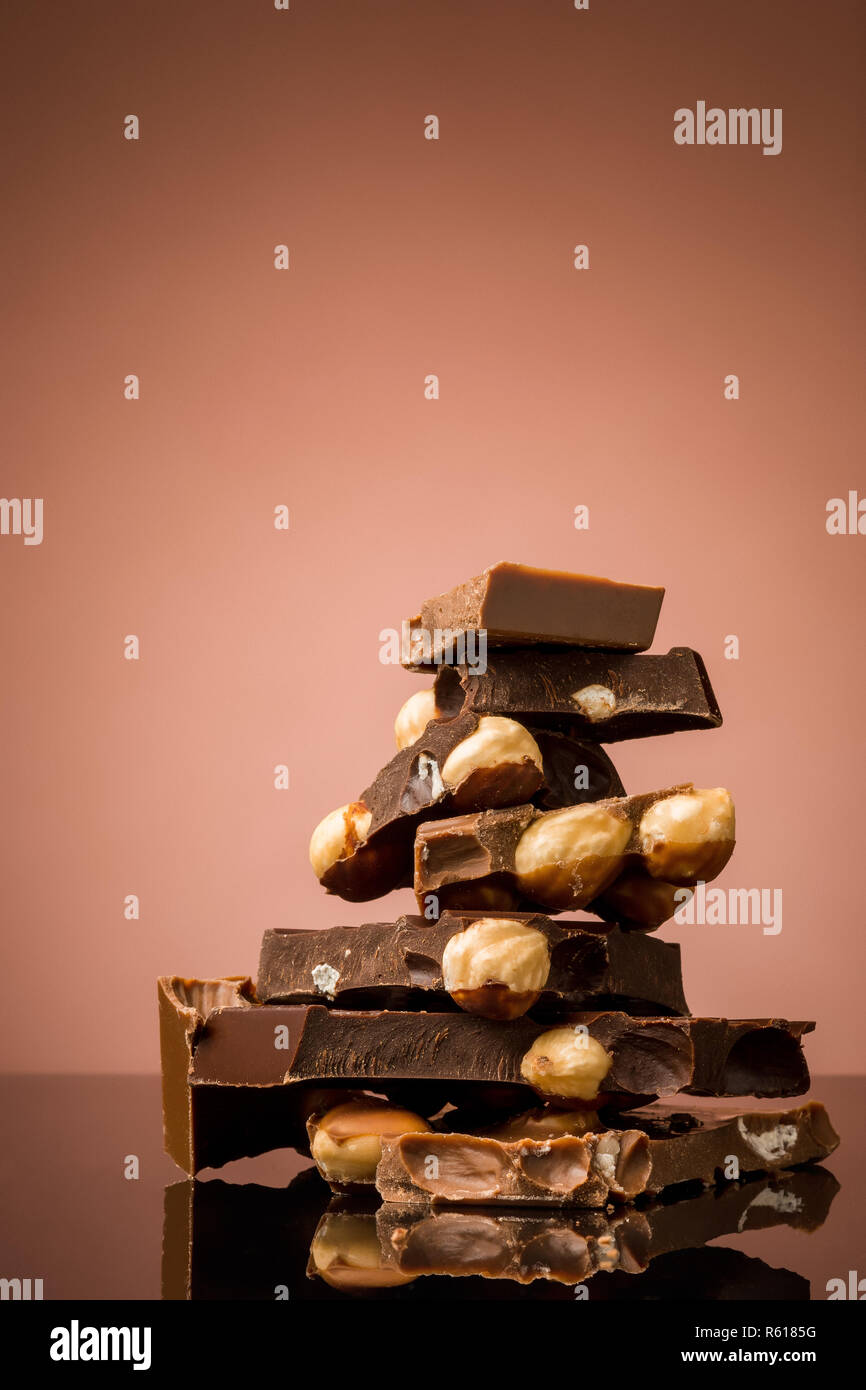 Pile of broken chocolate Stock Photo - Alamy