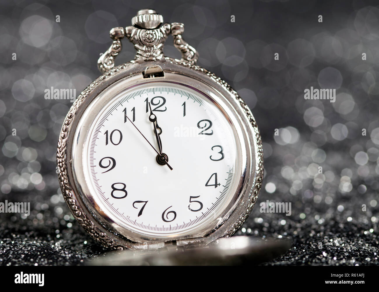 2015 new years eve countdown hi-res stock photography and images - Alamy
