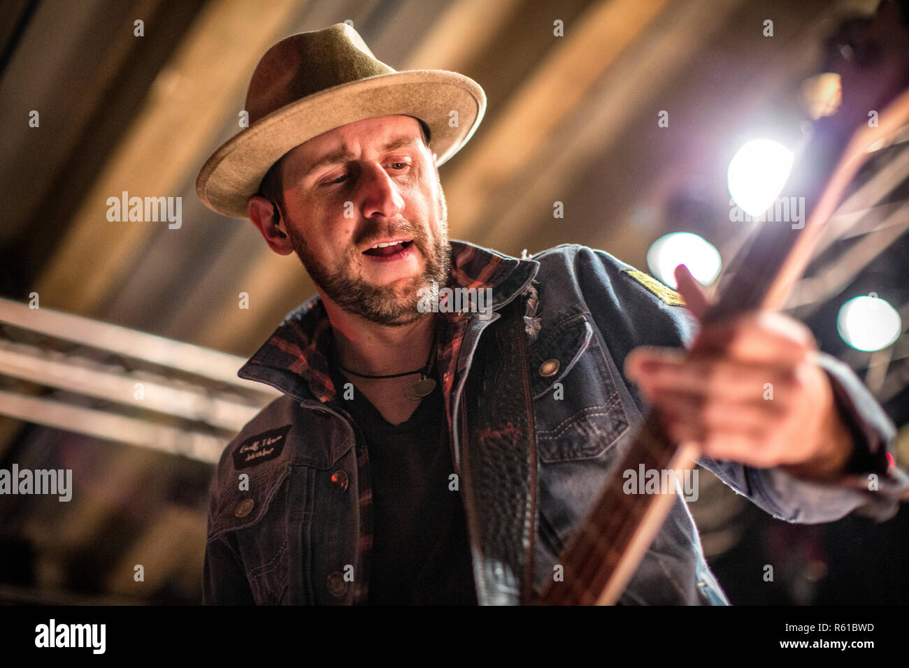 Jon Stone Stock Photos & Jon Stone Stock Images - Alamy