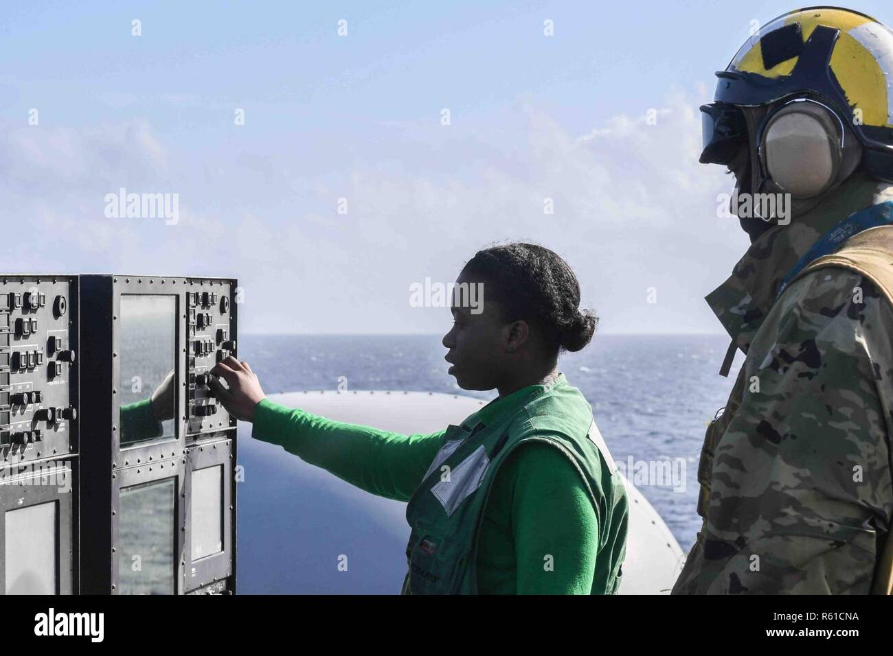 Landing signal officer lso hi-res stock photography and images - Alamy