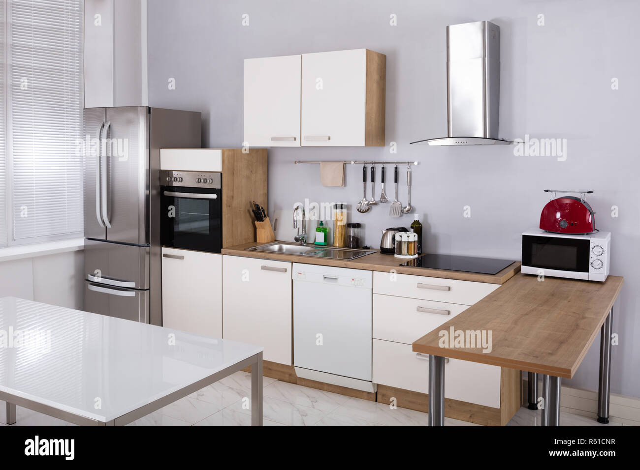 Interior Of A Model Kitchen Stock Photo - Alamy