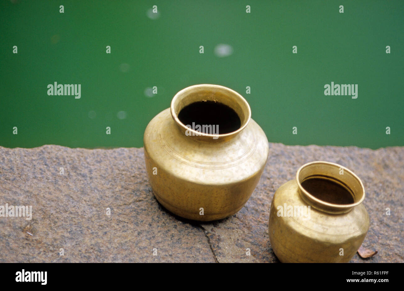 Culture pots hi-res stock photography and images - Alamy