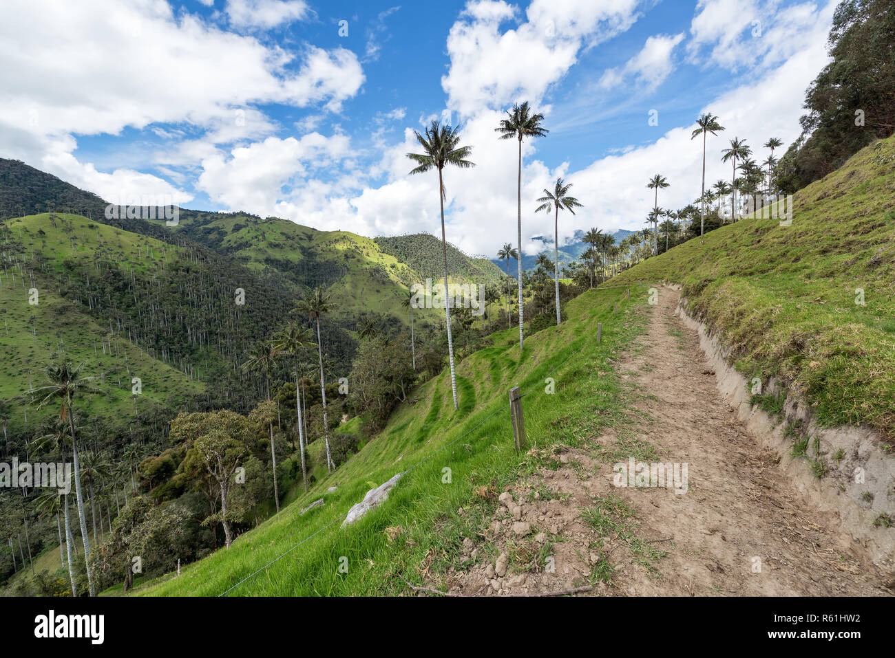 Colombia road dirt hi-res stock photography and images - Alamy