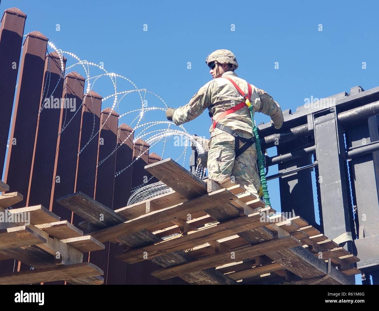 Soldiers from the 41st Clearance Company, 4th Engineer Battalion, 36th ...