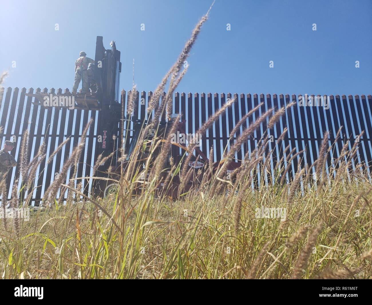 Soldiers from the 41st Clearance Company, 4th Engineer Battalion, 36th ...