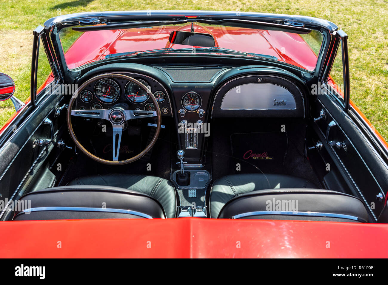 Chevy dashboard hi-res stock photography and images - Alamy