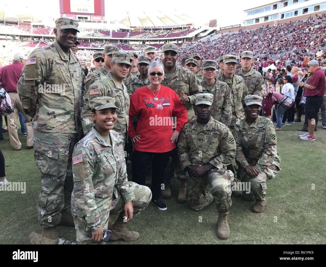 Soldiers with Charlie Company, 703rd Brigade Support Battalion, 2nd ...