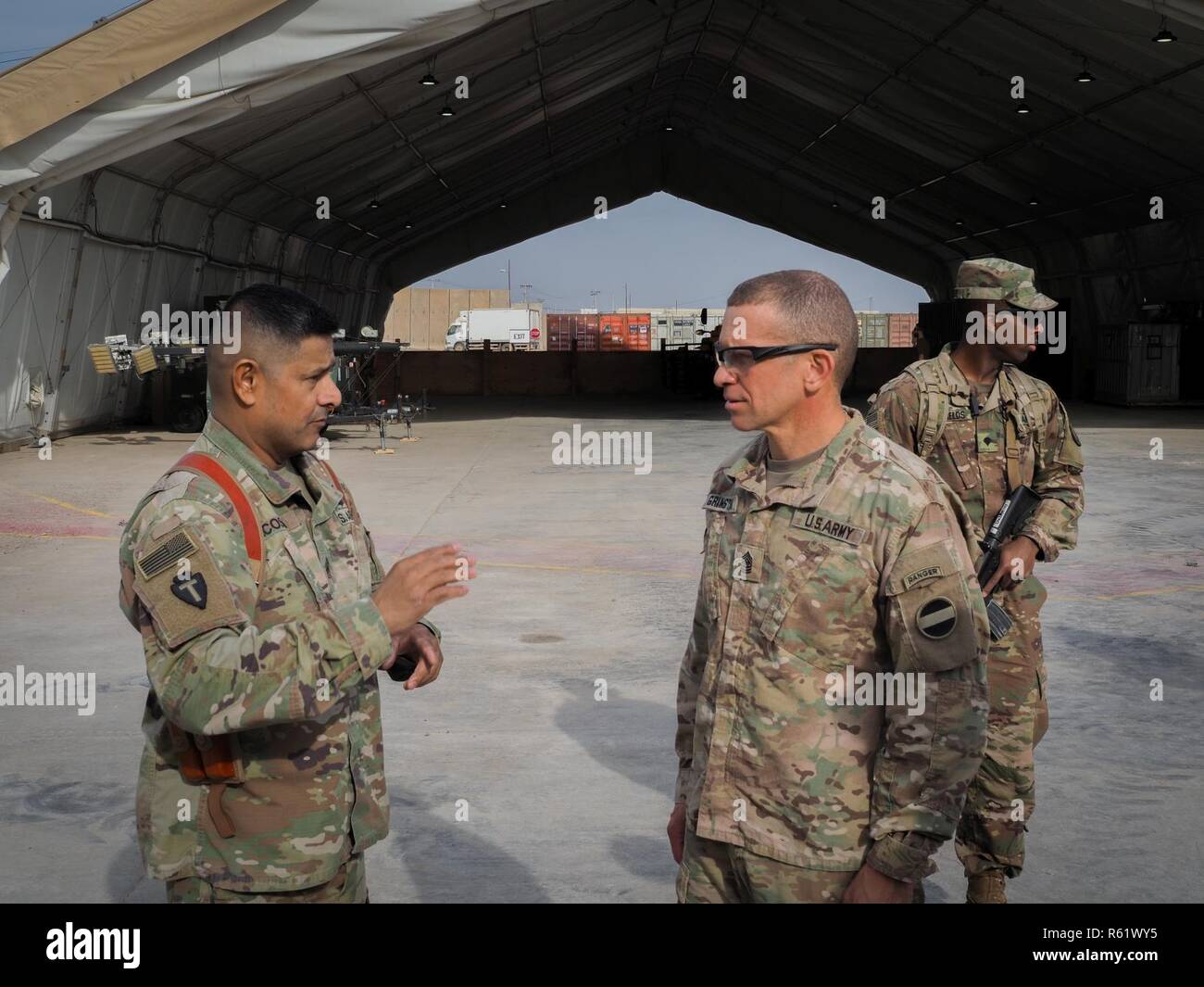 Sgt maj of the u s army michael a grinston hi-res stock photography and ...