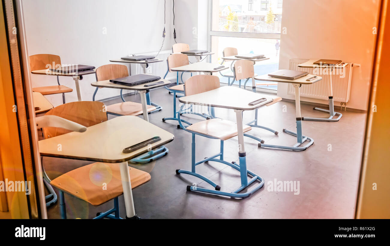 Empty school class, back to school Stock Photo - Alamy