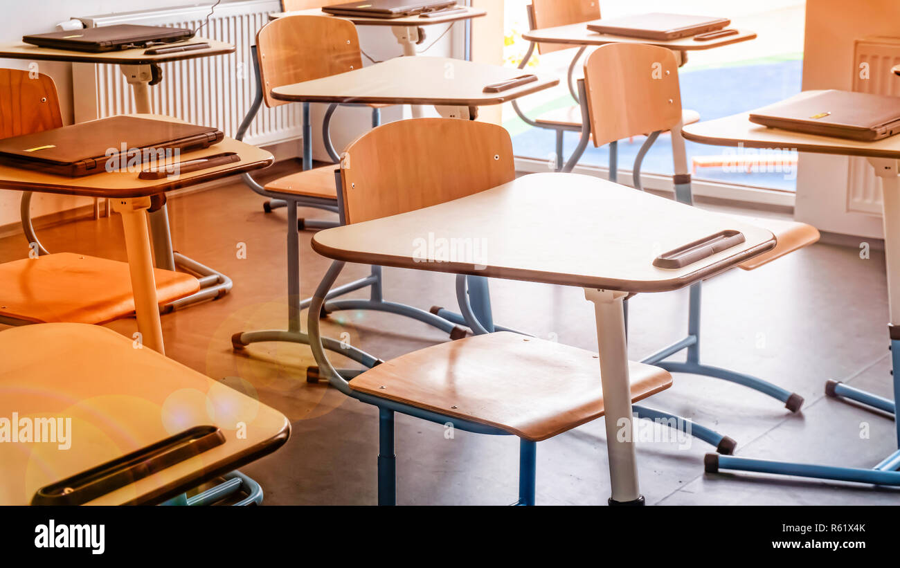 Empty school class, back to school Stock Photo - Alamy