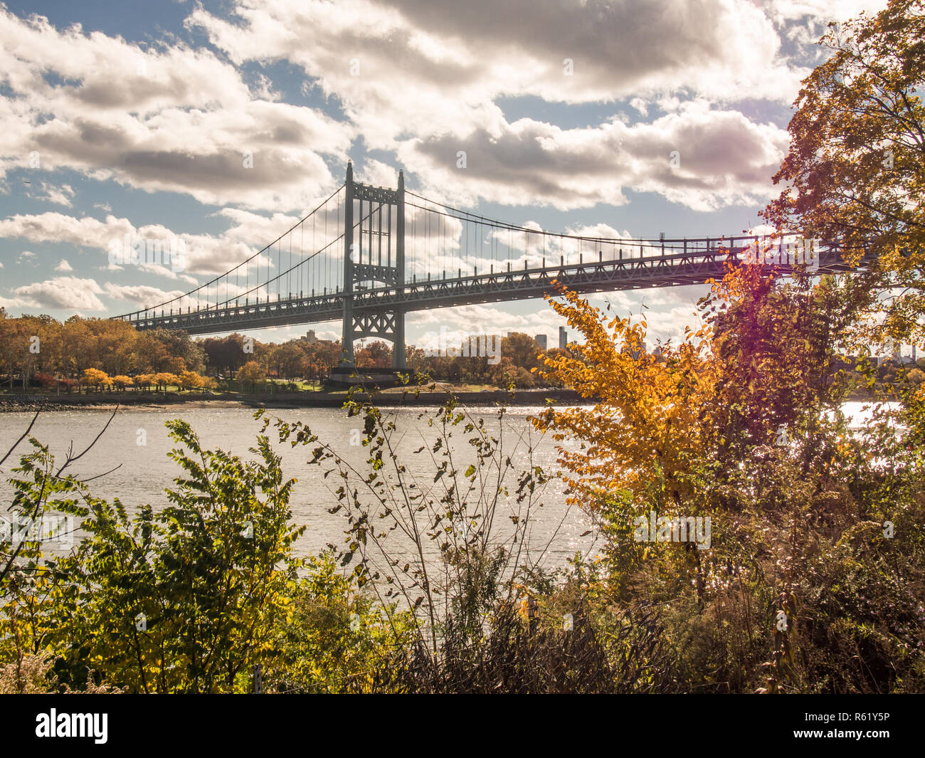 Robert F. Kennedy bridge in New York Stock Photo - Alamy