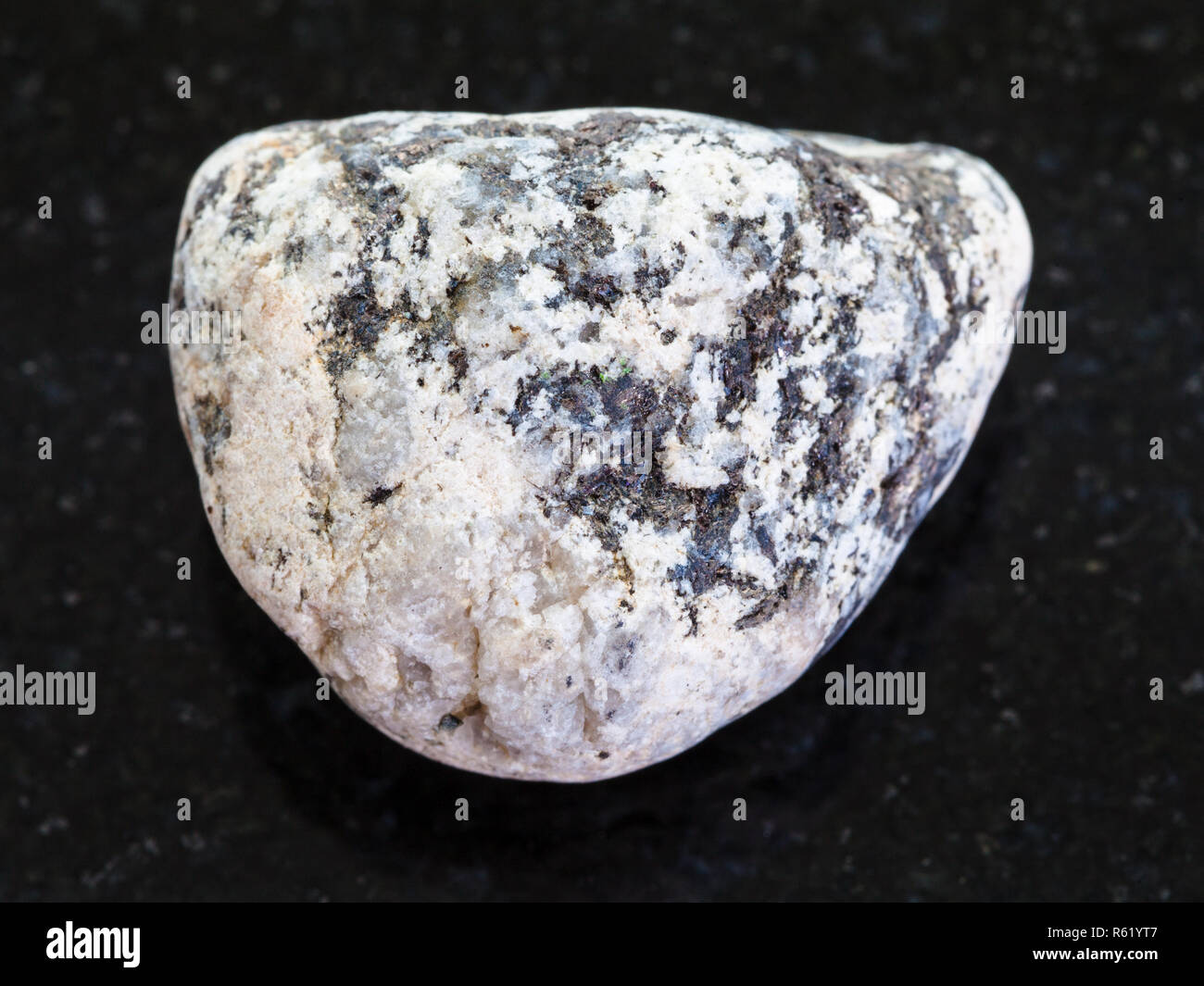 Diorite rock sample hi-res stock photography and images - Alamy