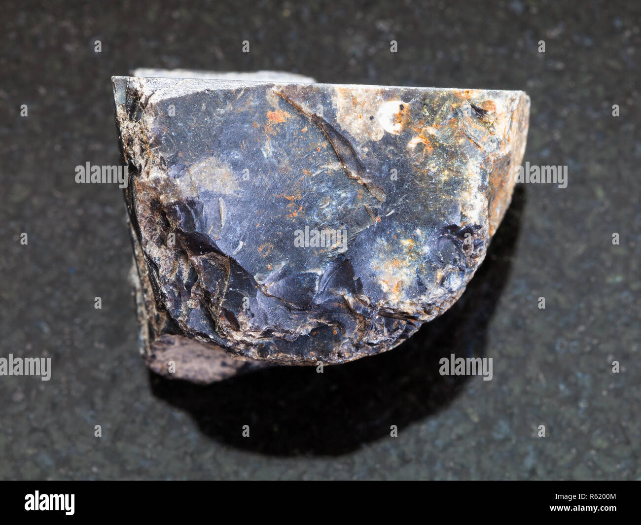 Flint rock sample sedimentary hi-res stock photography and images - Alamy