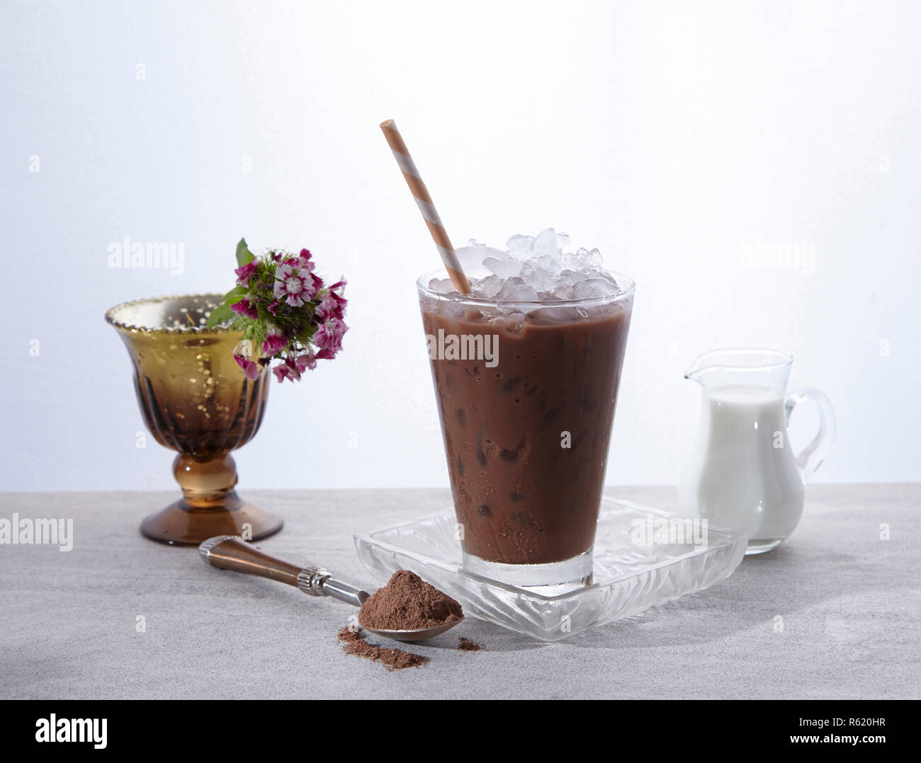 Ice coco hi-res stock photography and images - Alamy
