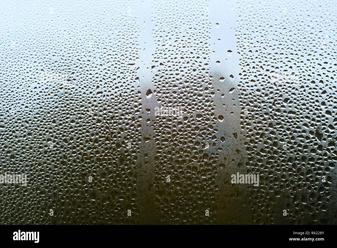 Rainwater drips hi-res stock photography and images - Alamy