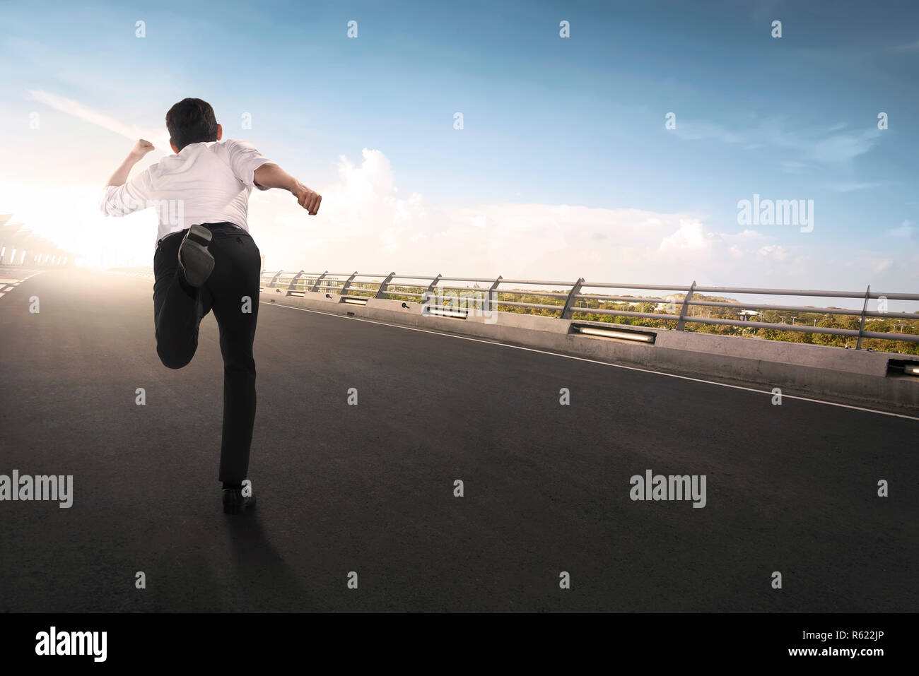 Project fast track hi-res stock photography and images - Alamy