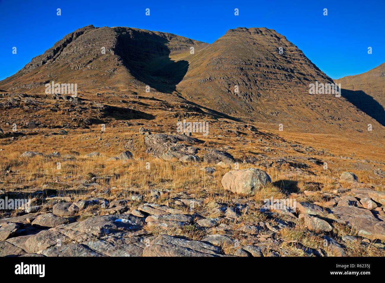 Beinn alligin hi-res stock photography and images - Alamy